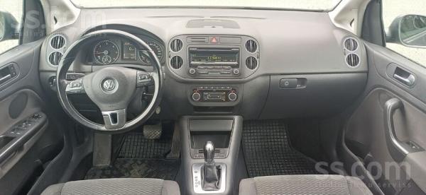 Pelēks Volkswagen Golf Plus 2012 Rīga, ar dzinēja tilpumu 1.60 L un nobraukumu 280 tūkst. km par 6500 €, foto 10 vietnē AUTOMOTO.COM.LV
