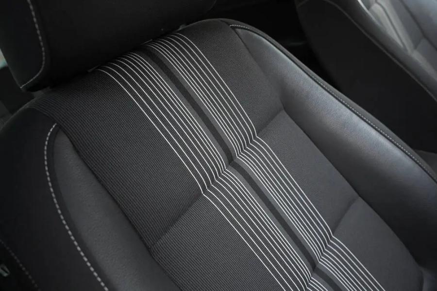 Pelēks Volkswagen Golf Plus 2013 Jelgava, ar dzinēja tilpumu 2.00 L un nobraukumu 114 tūkst. km par 8300 €, foto 17 vietnē AUTOMOTO.COM.LV
