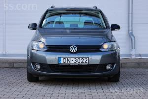 Pelēks Volkswagen Golf Plus 2013 Rīga, ar dzinēja tilpumu 1.60 L un nobraukumu 309 tūkst. km par 3995 €, foto 4 vietnē AUTOMOTO.COM.LV