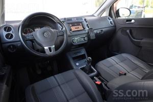 Pelēks Volkswagen Golf Plus 2013 Rīga, ar dzinēja tilpumu 1.60 L un nobraukumu 309 tūkst. km par 3995 €, foto 10 vietnē AUTOMOTO.COM.LV
