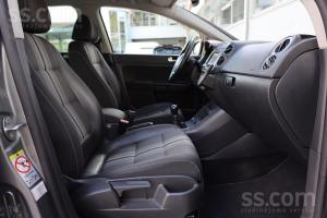 Pelēks Volkswagen Golf Plus 2013 Rīga, ar dzinēja tilpumu 1.60 L un nobraukumu 309 tūkst. km par 3995 €, foto 16 vietnē AUTOMOTO.COM.LV