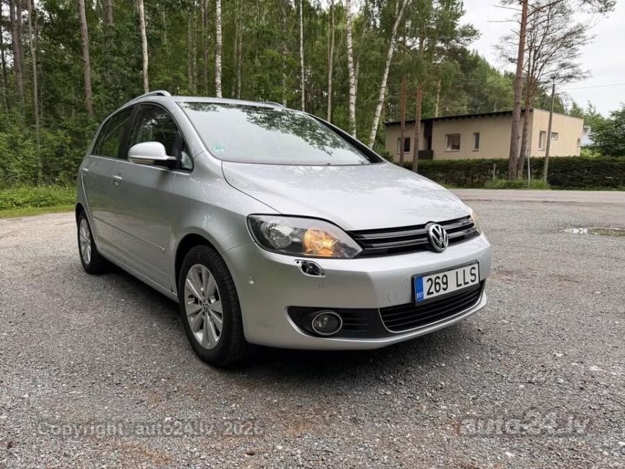 Grey Volkswagen Golf Plus 2013 in Tallinn, with an engine capacity of 2.00 L and mileage of 233 thousand km for 4500 €, photo 5 on AUTOMOTO.COM.LV