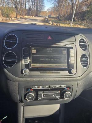 Pelēks Volkswagen Golf Plus 2013 Viļņa, ar dzinēja tilpumu 1.40 L un nobraukumu 173 tūkst. km par 6400 €, foto 16 vietnē AUTOMOTO.COM.LV
