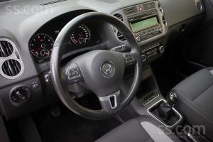 Pelēks Volkswagen Golf Plus 2013 Tukums, ar dzinēja tilpumu 1.20 L un nobraukumu 0 tūkst. km par 4690 €, foto 22 vietnē AUTOMOTO.COM.LV