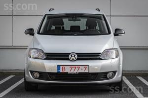 Pelēks Volkswagen Golf Plus 2013 Rīga, ar dzinēja tilpumu 1.60 L un nobraukumu 63 tūkst. km par 7950 €, foto 3 vietnē AUTOMOTO.COM.LV