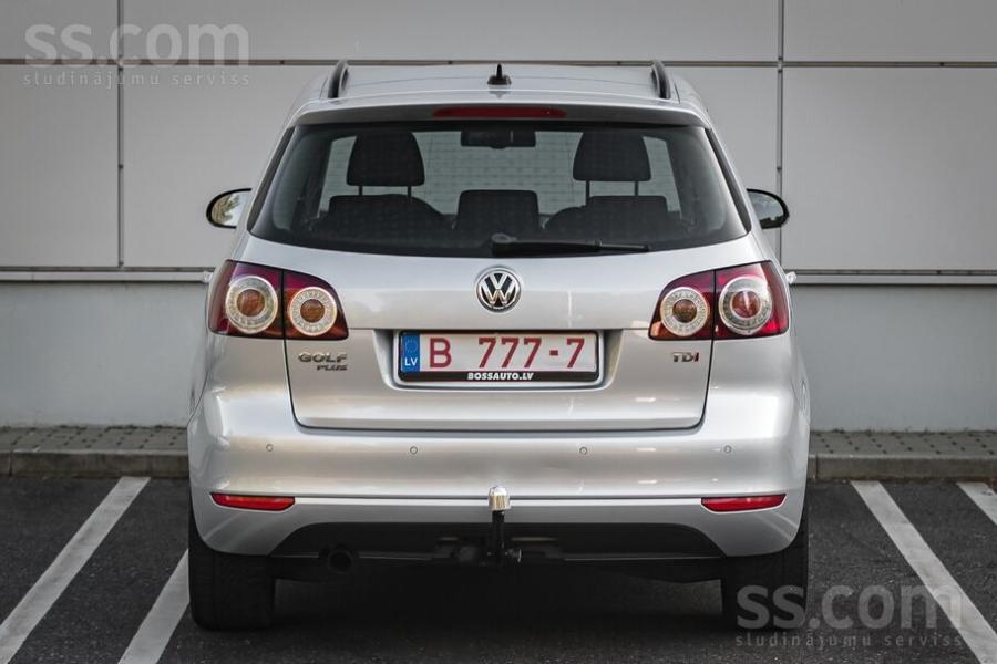 Pelēks Volkswagen Golf Plus 2013 Rīga, ar dzinēja tilpumu 1.60 L un nobraukumu 63 tūkst. km par 7950 €, foto 6 vietnē AUTOMOTO.COM.LV