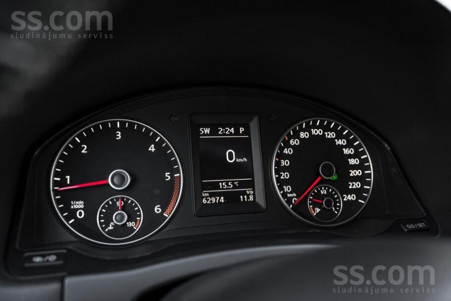 Pelēks Volkswagen Golf Plus 2013 Rīga, ar dzinēja tilpumu 1.60 L un nobraukumu 63 tūkst. km par 7950 €, foto 29 vietnē AUTOMOTO.COM.LV