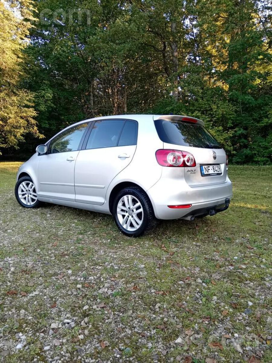 Pelēks Volkswagen Golf Plus 2014 Tukums, ar dzinēja tilpumu 1.60 L un nobraukumu 212 tūkst. km par 3990 €, foto 5 vietnē AUTOMOTO.COM.LV