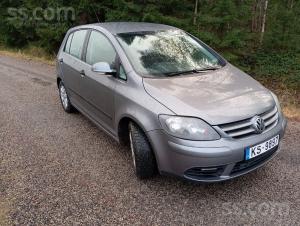 Pelēks Volkswagen Golf Plus 2005 Balvi, ar dzinēja tilpumu 1.90 L un nobraukumu 230 tūkst. km par 2850 €, foto 2 vietnē AUTOMOTO.COM.LV
