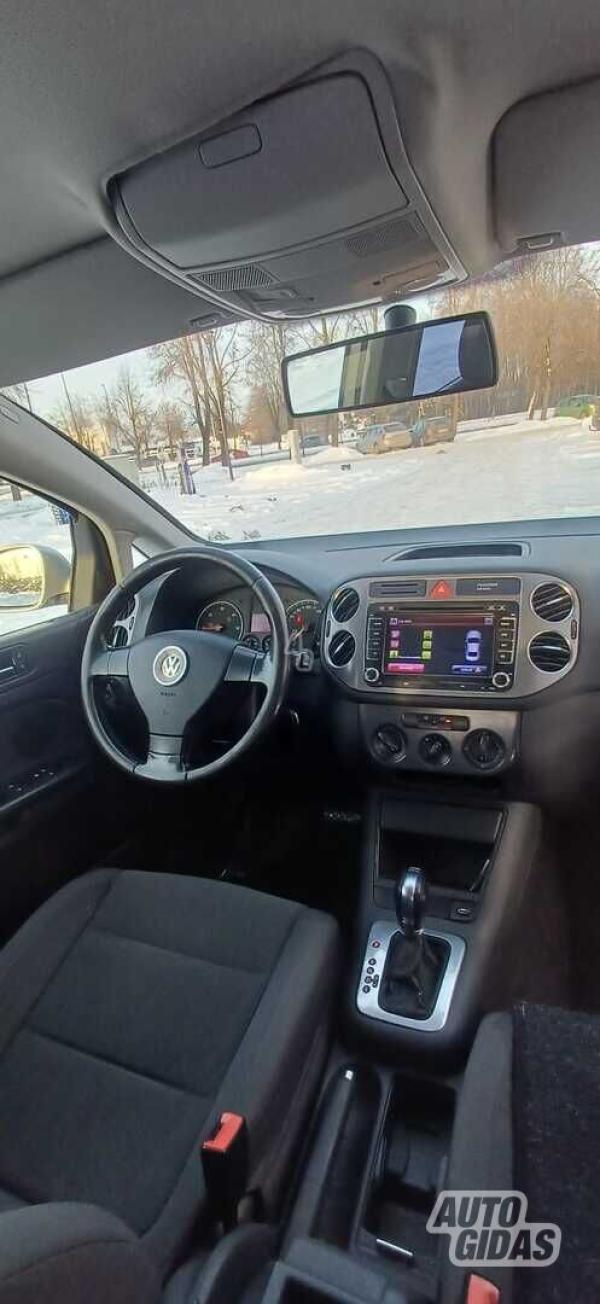 Pelēks Volkswagen Golf Plus 2005 Kauņa, ar dzinēja tilpumu 2.00 L un nobraukumu 11 tūkst. km par 1450 €, foto 7 vietnē AUTOMOTO.COM.LV