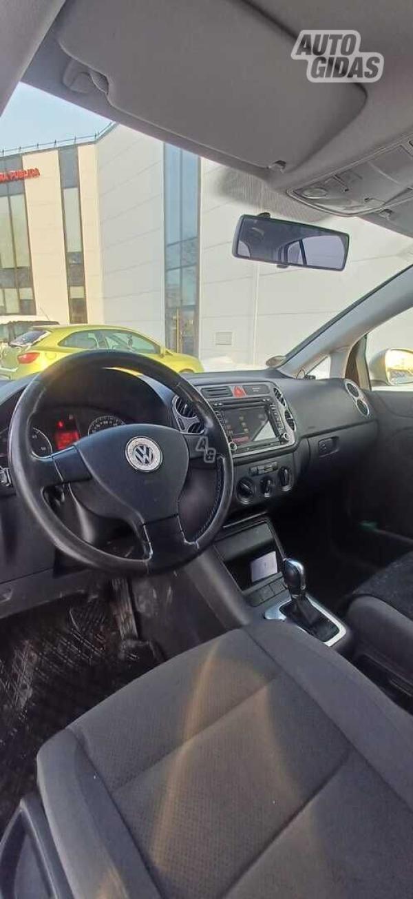 Pelēks Volkswagen Golf Plus 2005 Kauņa, ar dzinēja tilpumu 2.00 L un nobraukumu 11 tūkst. km par 1450 €, foto 9 vietnē AUTOMOTO.COM.LV