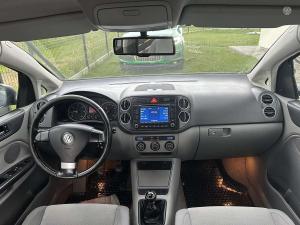 Pelēks Volkswagen Golf Plus 2005 Kauņa, ar dzinēja tilpumu 1.90 L un nobraukumu 264 tūkst. km par 1800 €, foto  vietnē AUTOMOTO.COM.LV