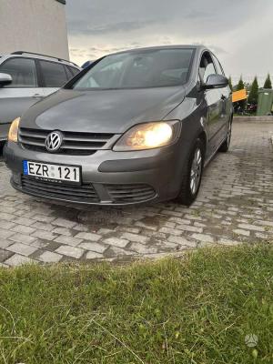 Grey Volkswagen Golf Plus 2005 in Kaunas, with an engine capacity of 1.90 L and mileage of 264 thousand km for 1800 €, photo 4 on AUTOMOTO.COM.LV