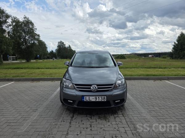 Grey Volkswagen Golf Plus 2005 in Riga, with an engine capacity of 1.90 L and mileage of 0 thousand km for 800 €, photo 1 on AUTOMOTO.COM.LV