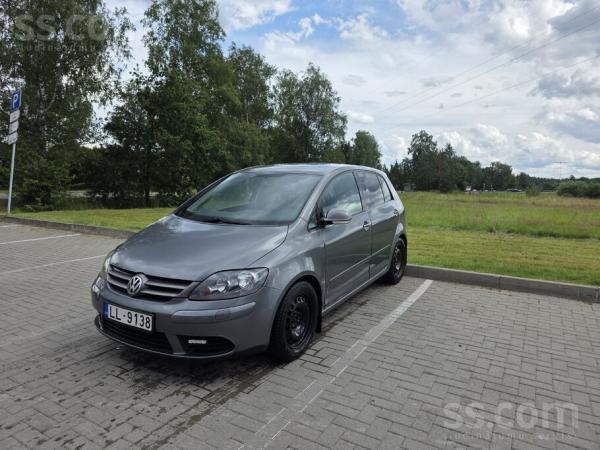 Grey Volkswagen Golf Plus 2005 in Riga, with an engine capacity of 1.90 L and mileage of 0 thousand km for 800 €, photo 2 on AUTOMOTO.COM.LV