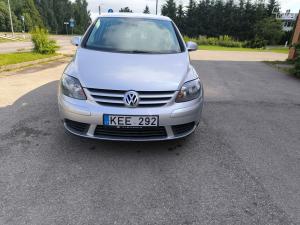 Pelēks Volkswagen Golf Plus 2005 Viļņa, ar dzinēja tilpumu 2.00 L un nobraukumu 313 tūkst. km par 1700 €, foto 4 vietnē AUTOMOTO.COM.LV