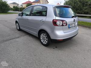 Pelēks Volkswagen Golf Plus 2005 Viļņa, ar dzinēja tilpumu 2.00 L un nobraukumu 313 tūkst. km par 1700 €, foto 5 vietnē AUTOMOTO.COM.LV