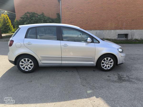 Grey Volkswagen Golf Plus 2005 in Vilnius, with an engine capacity of 2.00 L and mileage of 313 thousand km for 1700 €, photo 8 on AUTOMOTO.COM.LV