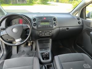 Pelēks Volkswagen Golf Plus 2005 Viļņa, ar dzinēja tilpumu 2.00 L un nobraukumu 313 tūkst. km par 1700 €, foto 14 vietnē AUTOMOTO.COM.LV