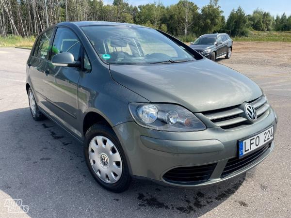Grey Volkswagen Golf Plus 2005 in Utena, with an engine capacity of 1.90 L and mileage of 169 thousand km for 2500 €, photo 1 on AUTOMOTO.COM.LV