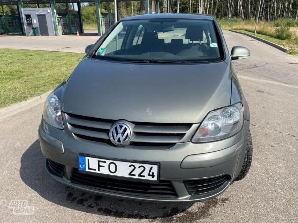 Grey Volkswagen Golf Plus 2005 in Utena, with an engine capacity of 1.90 L and mileage of 169 thousand km for 2500 €, photo 3 on AUTOMOTO.COM.LV