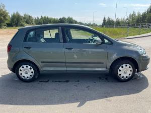 Grey Volkswagen Golf Plus 2005 in Utena, with an engine capacity of 1.90 L and mileage of 169 thousand km for 2500 €, photo 9 on AUTOMOTO.COM.LV