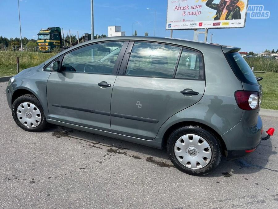 Grey Volkswagen Golf Plus 2005 in Utena, with an engine capacity of 1.90 L and mileage of 169 thousand km for 2500 €, photo 11 on AUTOMOTO.COM.LV
