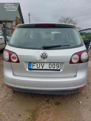 Grey Volkswagen Golf Plus 2005 in Vilnius, with an engine capacity of 1.60 L and mileage of 262 thousand km for 1100 €, photo 3 on AUTOMOTO.COM.LV