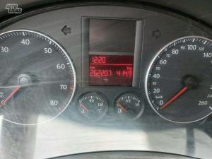 Grey Volkswagen Golf Plus 2005 in Vilnius, with an engine capacity of 1.60 L and mileage of 262 thousand km for 1100 €, photo 4 on AUTOMOTO.COM.LV
