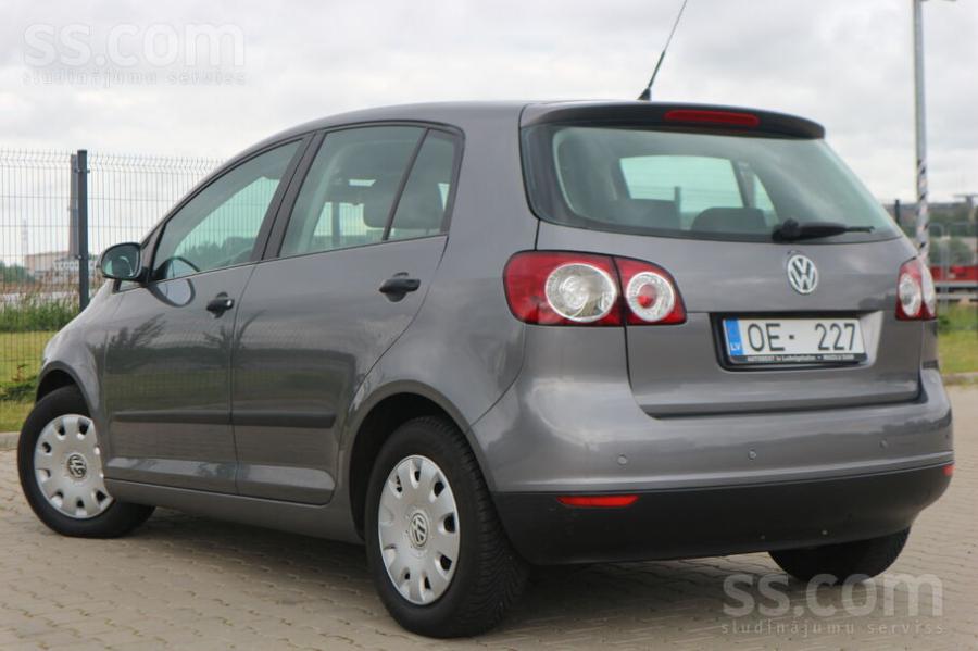 Grey Volkswagen Golf Plus 2006 in Riga, with an engine capacity of 1.90 L and mileage of 228 thousand km for 5700 €, photo 11 on AUTOMOTO.COM.LV