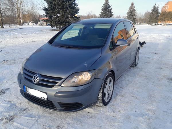 Grey Volkswagen Golf Plus 2006 in Marijampole, with an engine capacity of 1.90 L and mileage of 294 thousand km for 1650 €, photo 3 on AUTOMOTO.COM.LV