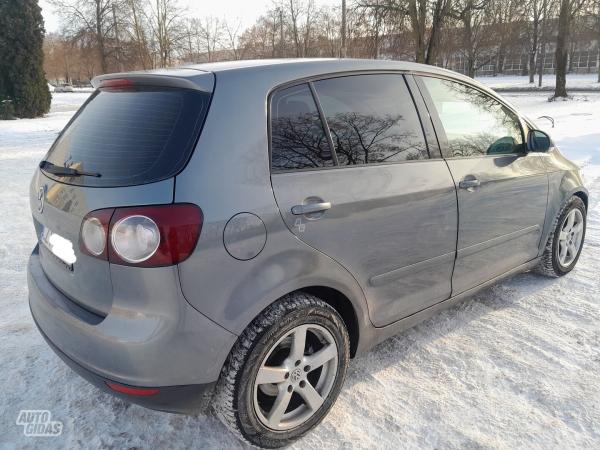 Grey Volkswagen Golf Plus 2006 in Marijampole, with an engine capacity of 1.90 L and mileage of 294 thousand km for 1650 €, photo 5 on AUTOMOTO.COM.LV
