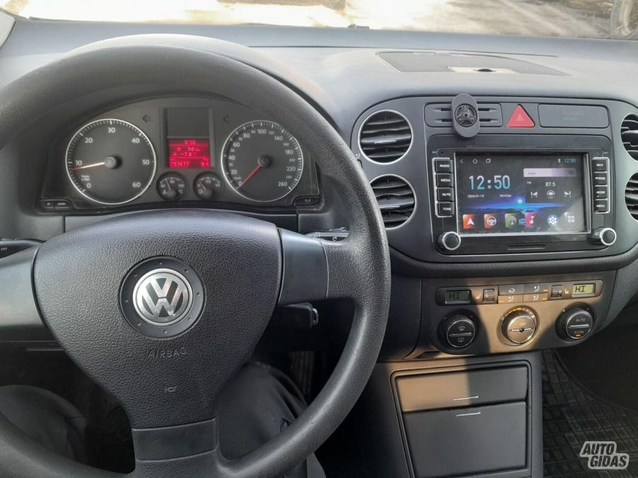 Pelēks Volkswagen Golf Plus 2006 Marijampole, ar dzinēja tilpumu 1.90 L un nobraukumu 294 tūkst. km par 1650 €, foto 12 vietnē AUTOMOTO.COM.LV