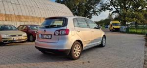 Pelēks Volkswagen Golf Plus 2006 Valmiera, ar dzinēja tilpumu 2.00 L un nobraukumu 264 tūkst. km par 1600 €, foto 4 vietnē AUTOMOTO.COM.LV