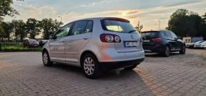 Pelēks Volkswagen Golf Plus 2006 Valmiera, ar dzinēja tilpumu 2.00 L un nobraukumu 264 tūkst. km par 1600 €, foto 5 vietnē AUTOMOTO.COM.LV