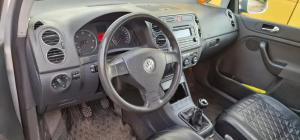 Pelēks Volkswagen Golf Plus 2006 Valmiera, ar dzinēja tilpumu 2.00 L un nobraukumu 264 tūkst. km par 1600 €, foto 9 vietnē AUTOMOTO.COM.LV