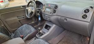 Pelēks Volkswagen Golf Plus 2006 Valmiera, ar dzinēja tilpumu 2.00 L un nobraukumu 264 tūkst. km par 1600 €, foto 10 vietnē AUTOMOTO.COM.LV