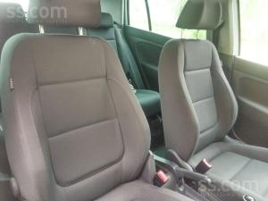 Grey Volkswagen Golf Plus 2006 in Dobele, with an engine capacity of 2.00 L and mileage of 324 thousand km for 2000 €, photo 8 on AUTOMOTO.COM.LV