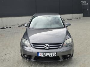 Pelēks Volkswagen Golf Plus 2006 Šauļi, ar dzinēja tilpumu 1.60 L un nobraukumu 134 tūkst. km par 1950 €, foto 3 vietnē AUTOMOTO.COM.LV