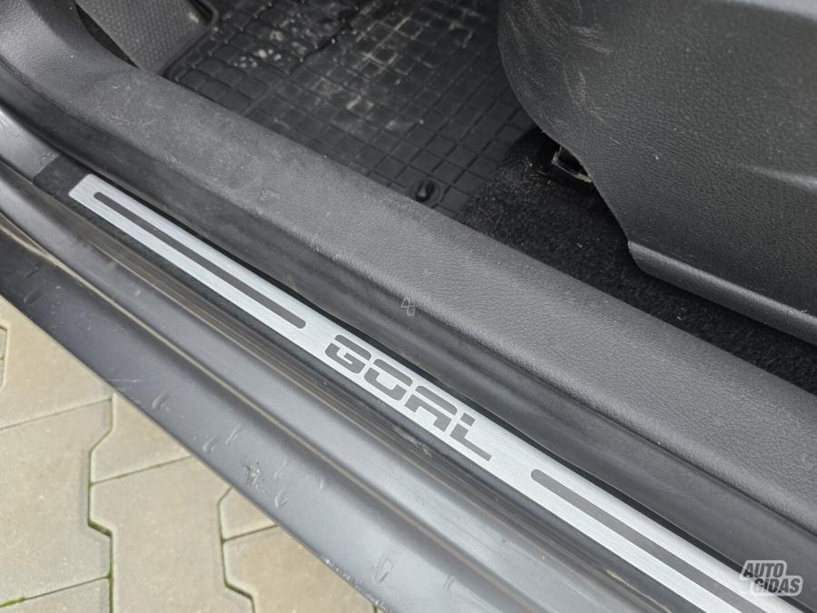 Pelēks Volkswagen Golf Plus 2006 Šauļi, ar dzinēja tilpumu 1.60 L un nobraukumu 134 tūkst. km par 1950 €, foto 12 vietnē AUTOMOTO.COM.LV