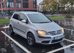 Grey Volkswagen Golf Plus 2006 in Kaunas, with an engine capacity of 1.60 L and mileage of 217 thousand km for 1700 €, photo  on AUTOMOTO.COM.LV