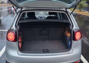 Grey Volkswagen Golf Plus 2006 in Kaunas, with an engine capacity of 1.60 L and mileage of 217 thousand km for 1700 €, photo 7 on AUTOMOTO.COM.LV