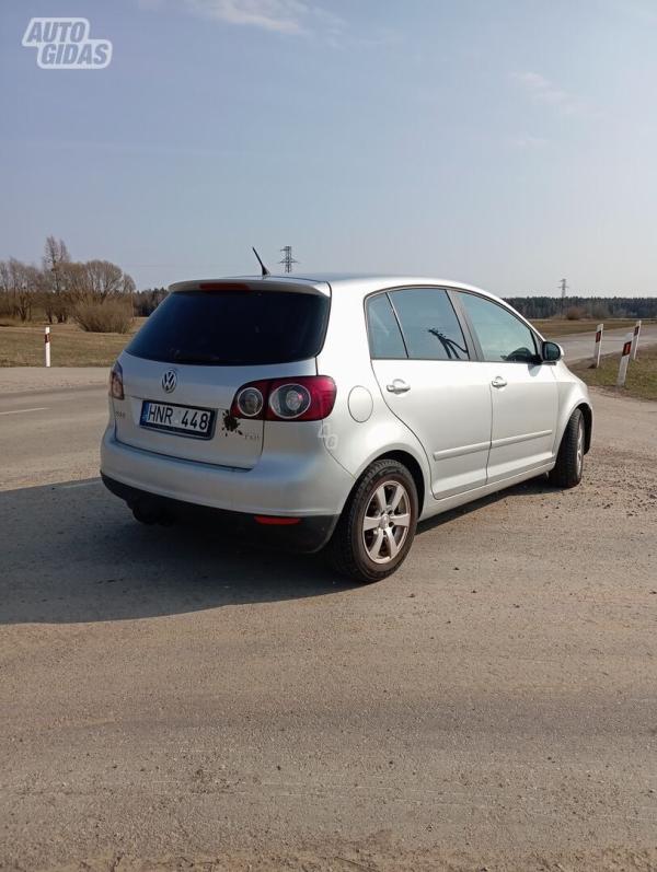 Grey Volkswagen Golf Plus 2007 in Kazlu Ruda, with an engine capacity of 2.00 L and mileage of 225 thousand km for 2250 €, photo 4 on AUTOMOTO.COM.LV