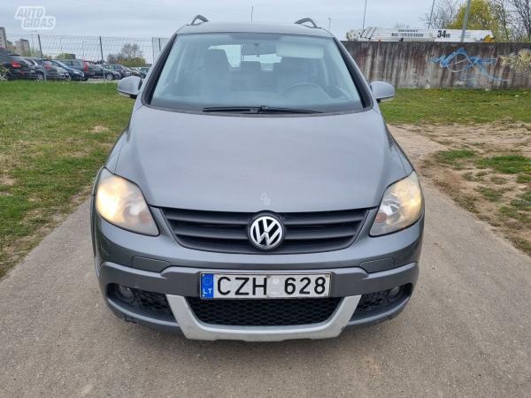 Grey Volkswagen Golf Plus 2007 in Kaunas, with an engine capacity of 2.00 L and mileage of 285 thousand km for 1450 €, photo 3 on AUTOMOTO.COM.LV