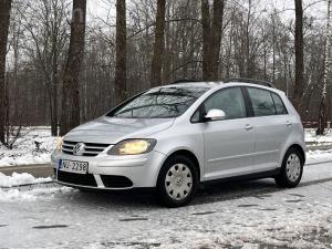 Grey Volkswagen Golf Plus 2007 in Jelgava, with an engine capacity of 2.00 L and mileage of 283 thousand km for 3200 €, photo 3 on AUTOMOTO.COM.LV
