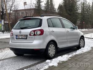 Grey Volkswagen Golf Plus 2007 in Jelgava, with an engine capacity of 2.00 L and mileage of 283 thousand km for 3200 €, photo 5 on AUTOMOTO.COM.LV