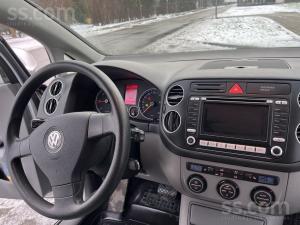 Grey Volkswagen Golf Plus 2007 in Jelgava, with an engine capacity of 2.00 L and mileage of 283 thousand km for 3200 €, photo 13 on AUTOMOTO.COM.LV