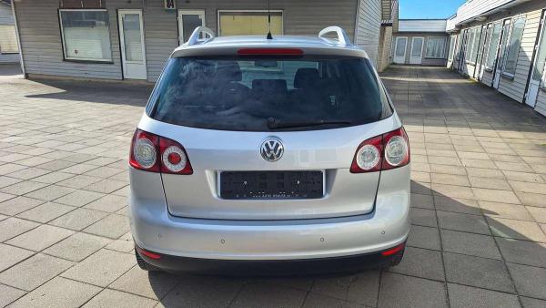 Grey Volkswagen Golf Plus 2008 in Vilnius, with an engine capacity of 1.39 L and mileage of 132 thousand km for 3650 €, photo 9 on AUTOMOTO.COM.LV