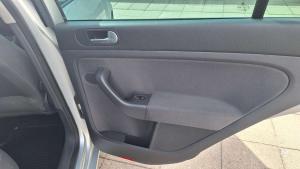 Grey Volkswagen Golf Plus 2008 in Vilnius, with an engine capacity of 1.39 L and mileage of 132 thousand km for 3650 €, photo 25 on AUTOMOTO.COM.LV