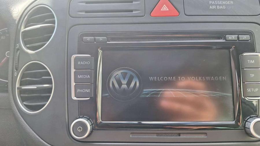 Grey Volkswagen Golf Plus 2008 in Vilnius, with an engine capacity of 1.39 L and mileage of 132 thousand km for 3650 €, photo 34 on AUTOMOTO.COM.LV